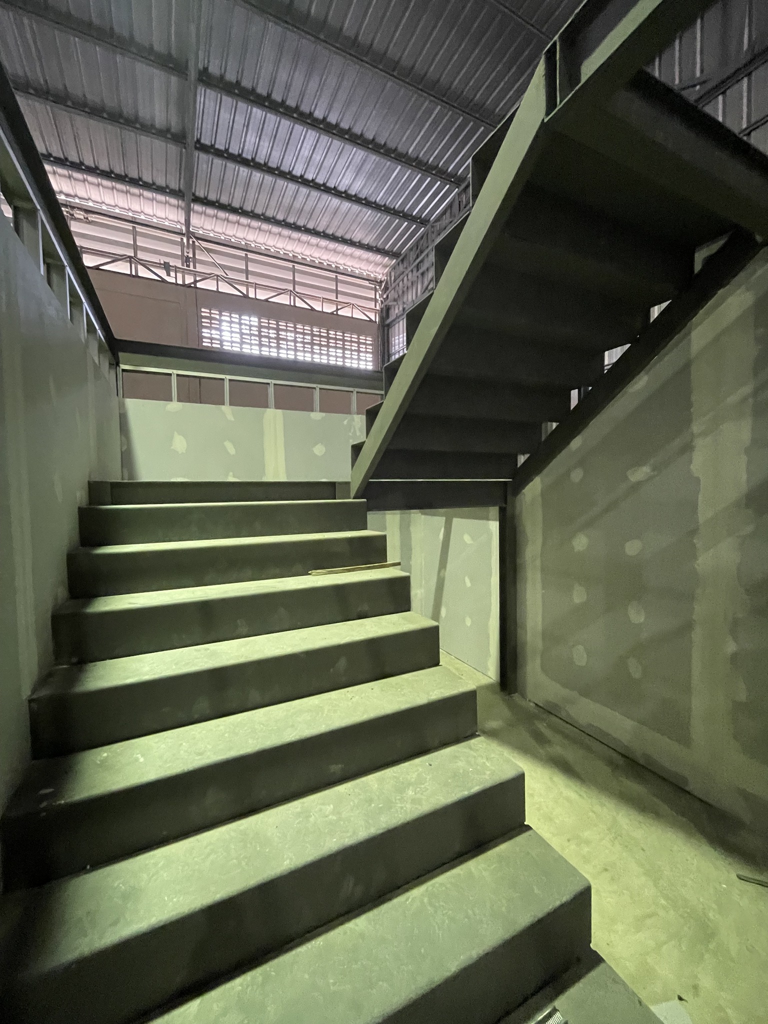 Modular steel-frame manufacturing - We Love Steel Construction