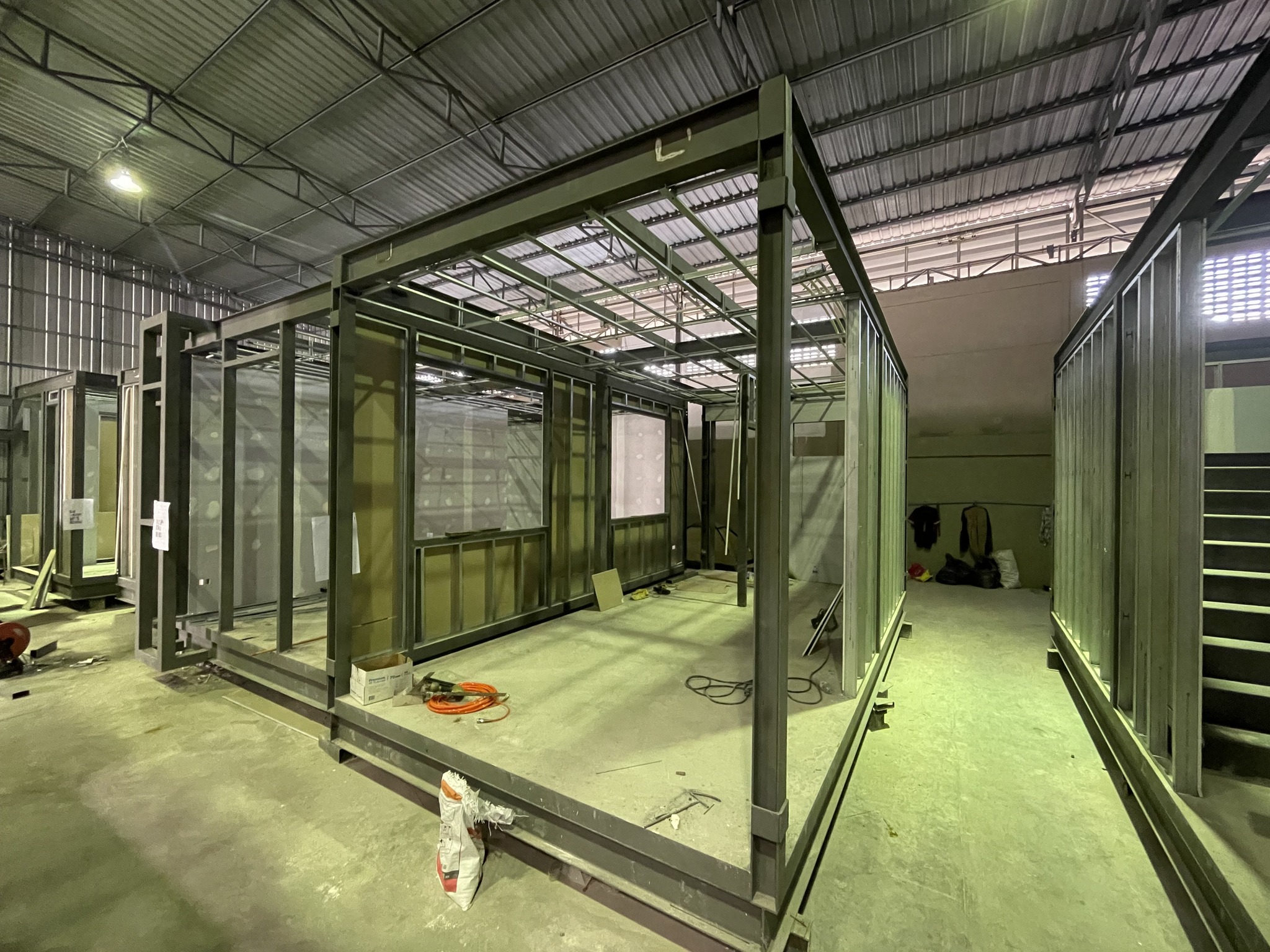 Modular steel-frame manufacturing - We Love Steel Construction