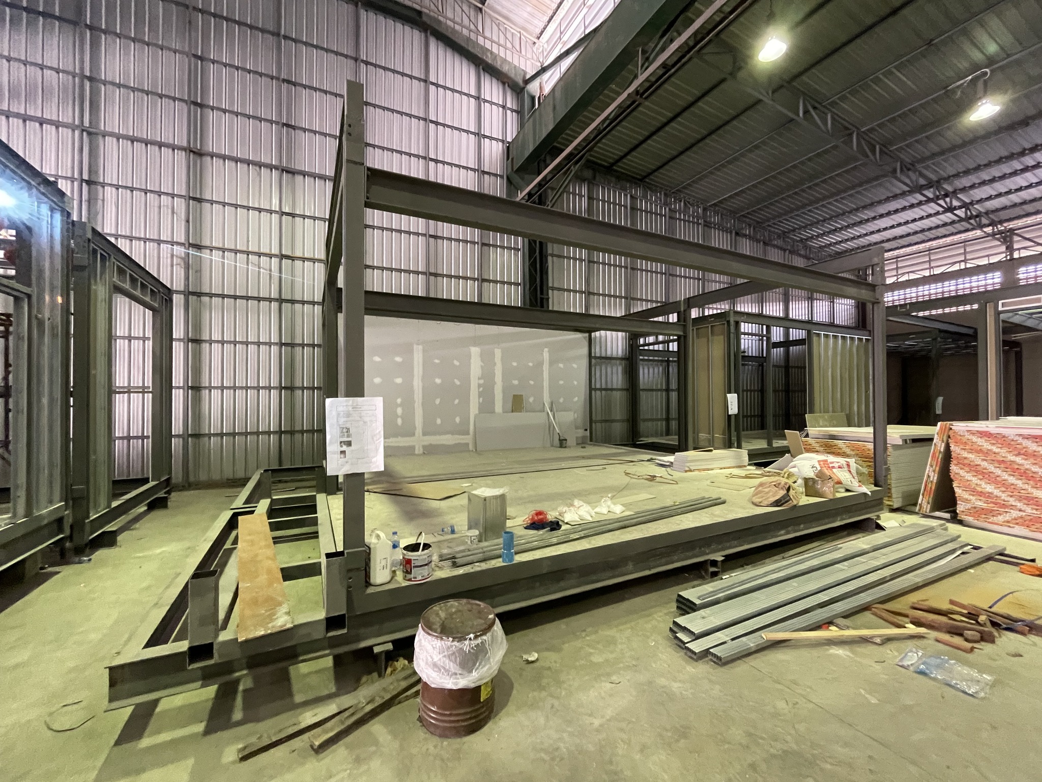 Modular steel-frame manufacturing - We Love Steel Construction